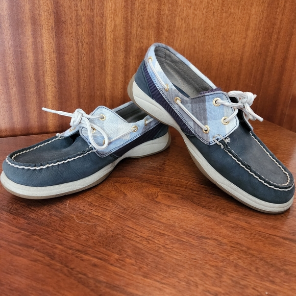 Sperry | Shoes | Sperry Bluefish Boatshoe Tie Loafer Navy With Light ...